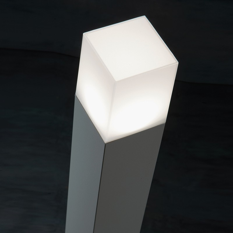 Sovil Kube outdoor led bollard