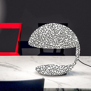 Martinelli Luce Cobra Lampada da Tavolo texture Paola Navone