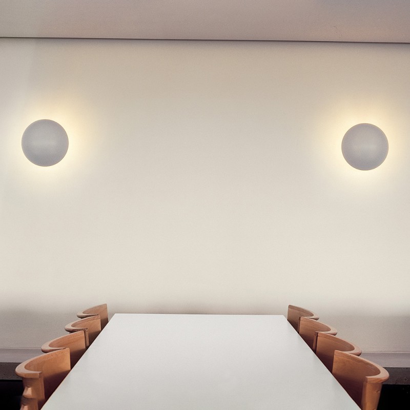 Louis Poulsen PH HAT LED Wall Lamp